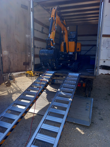 Minipelle 1 Tonne Plus IMX : compacte, polyvalente et robuste